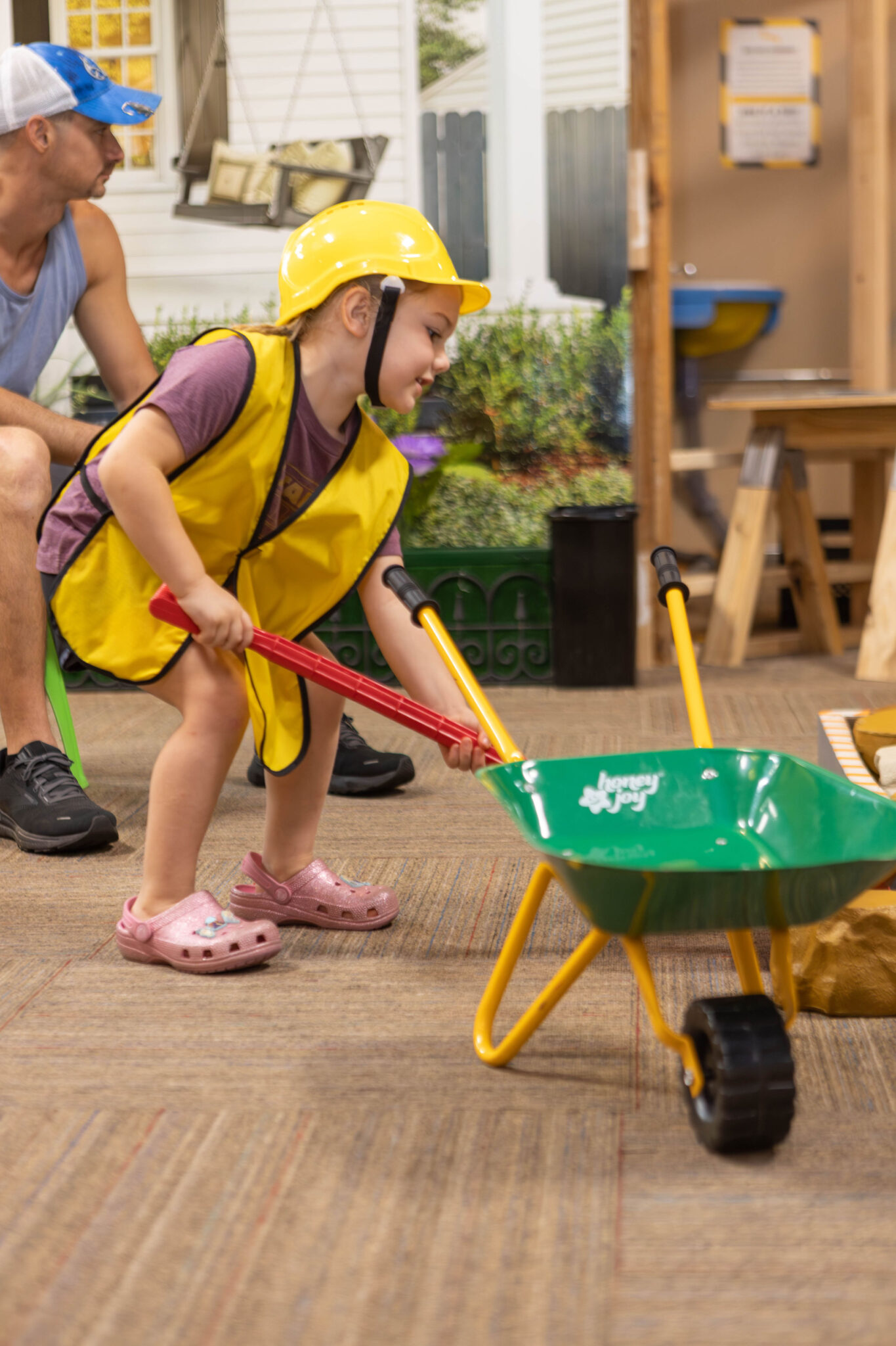 Hands-on Museum Exhibits for Children to Explore, Create, and Learn